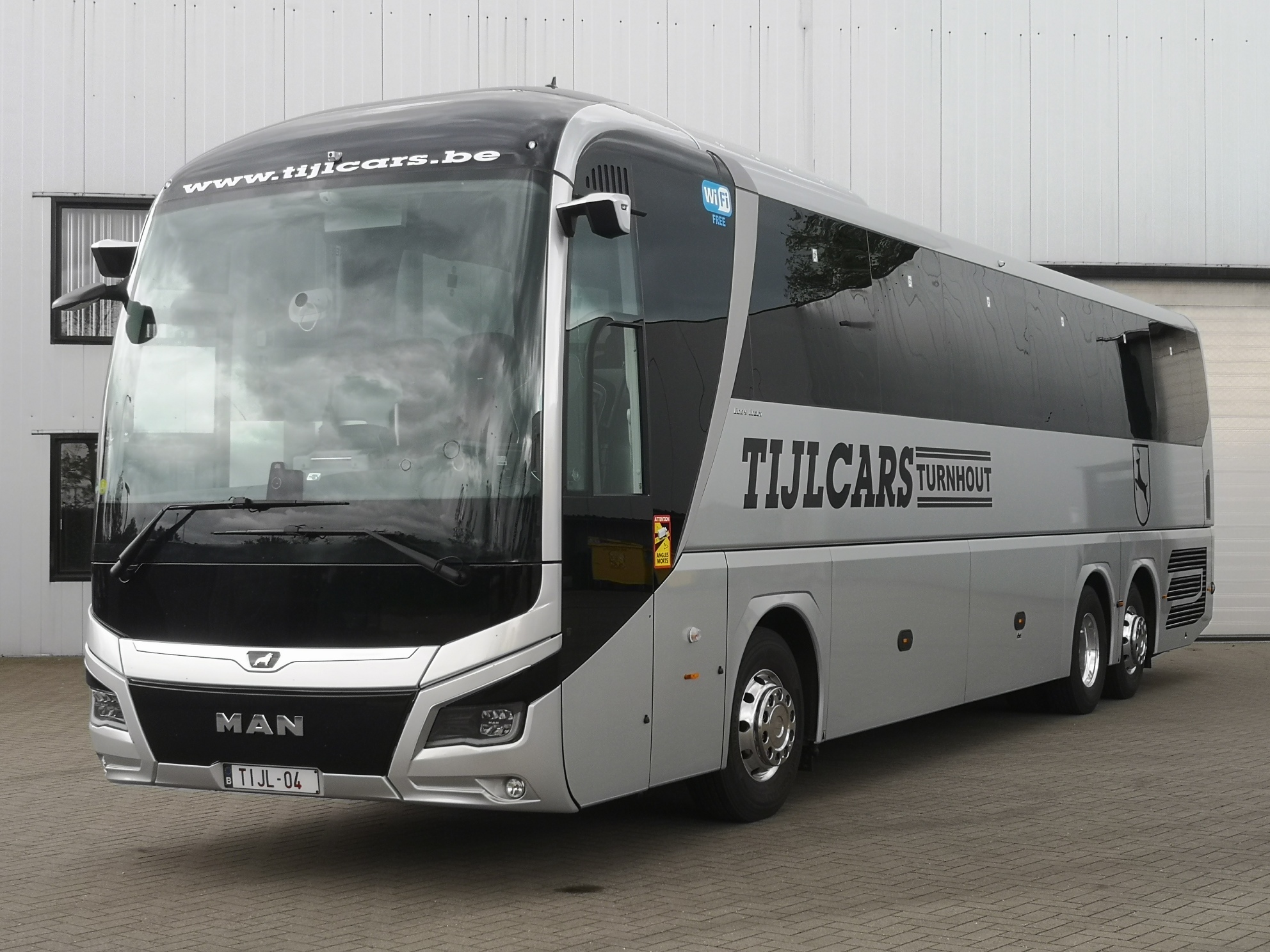 Bus of touring car huren | Tijlcars